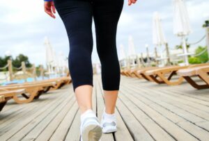 How Many Steps to Walk or Run 2 Miles by Height & Gender?