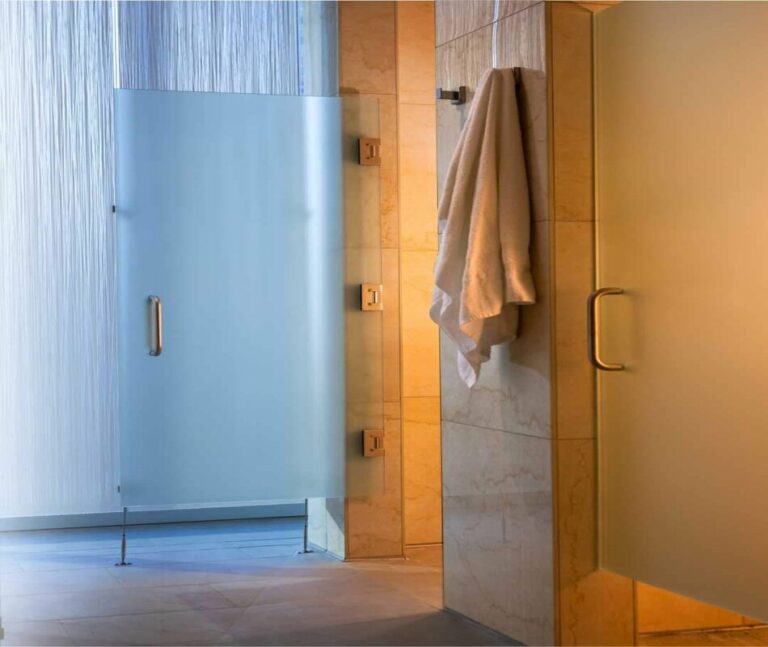 An Overview of Facilities at Lifetime Fitness Showers