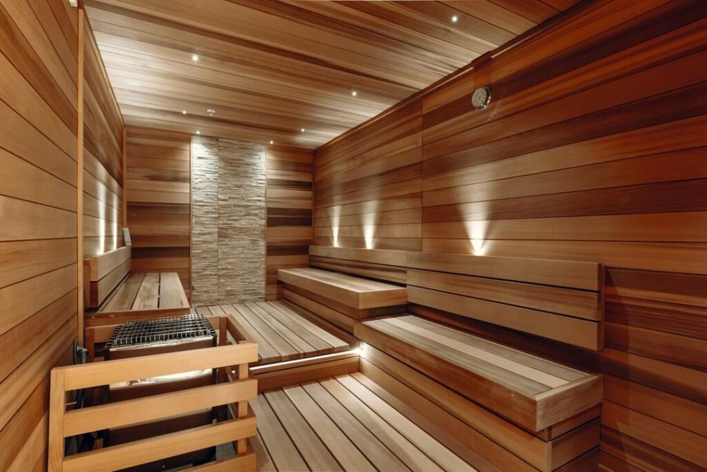 Does Lifetime Fitness Have a Sauna and Steam Rooms?