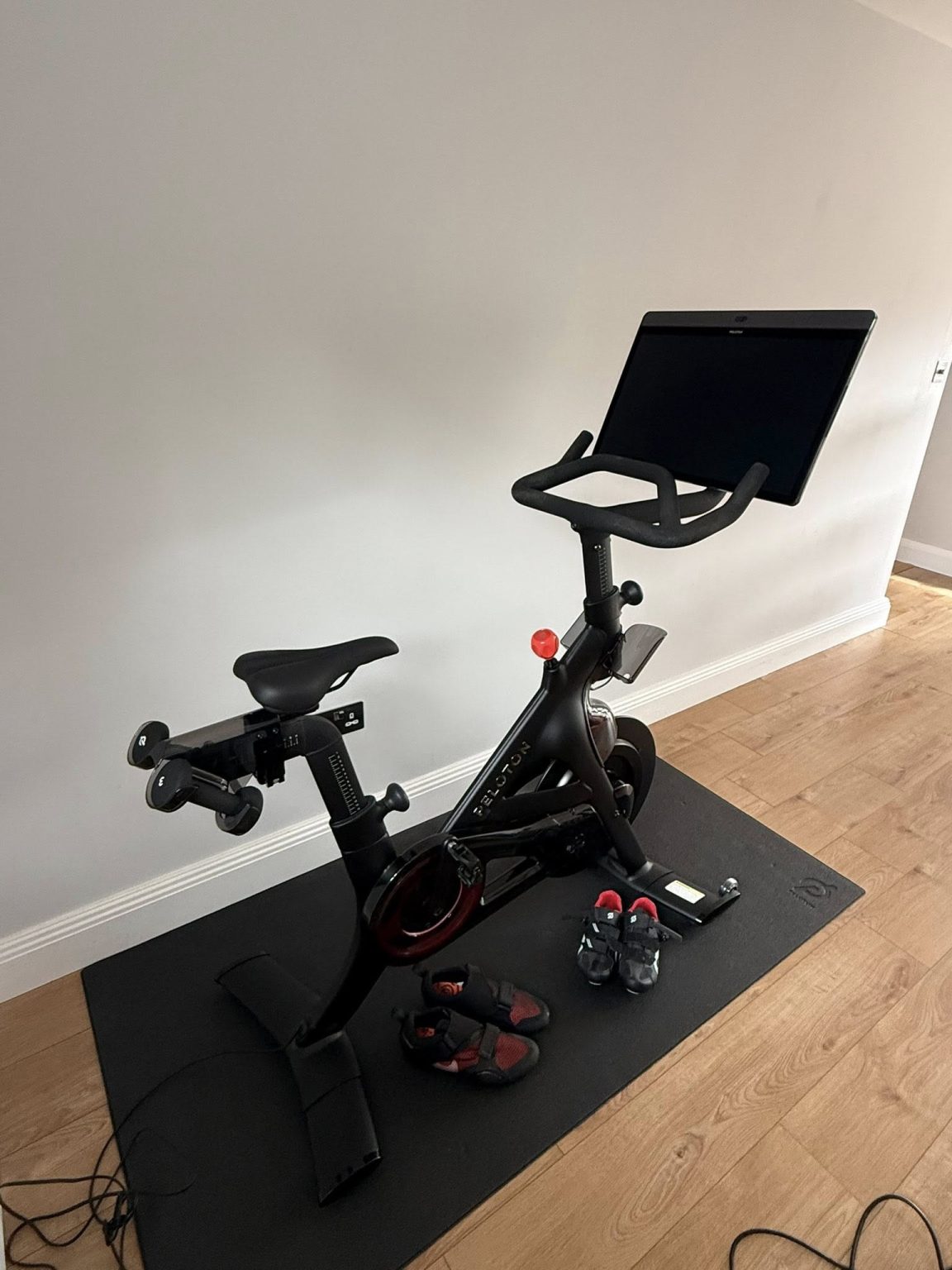 Peloton Vs Other Exercise Bike: Why Choose Peloton?