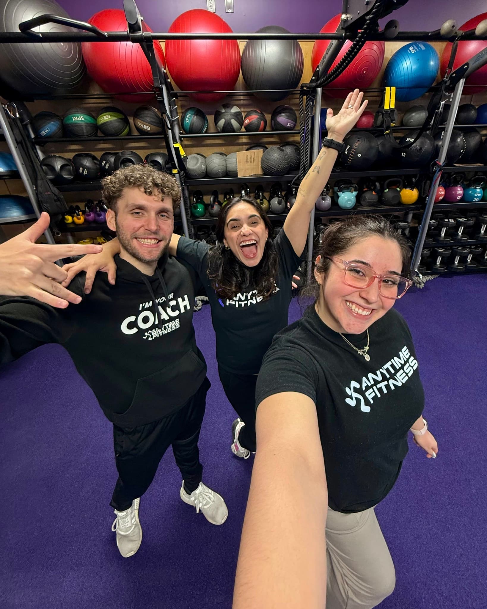 Anytime Fitness Review: Is This 24/7 Gym Right for You?