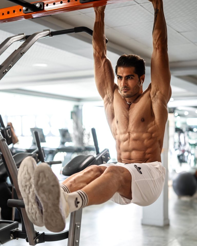 10 Best Six-Pack Abs Exercises Backed by Science