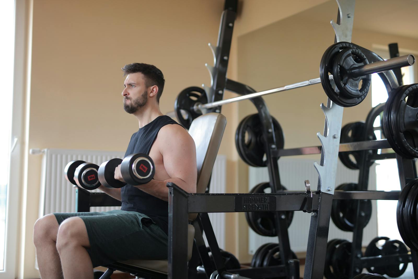 9 Best Long Head Bicep Exercises for Bigger Peaks