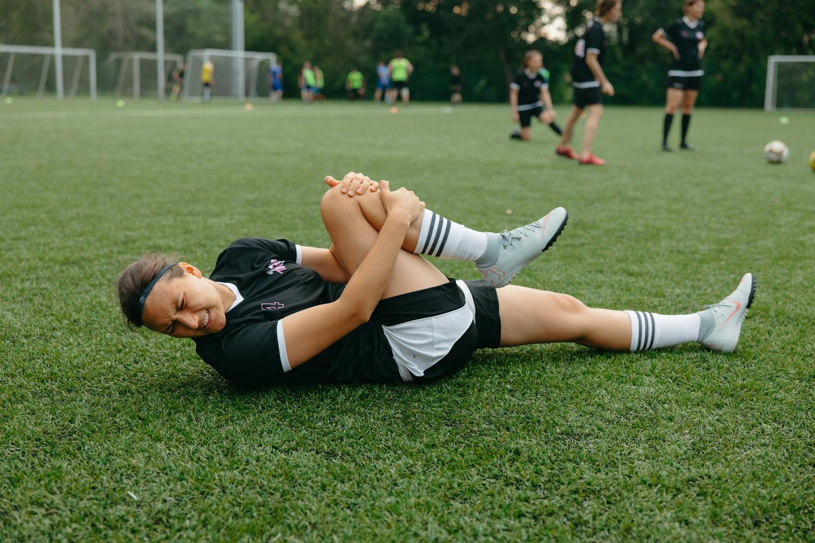 16 Best Exercises for Hip Pain Relief You Can Do at Home