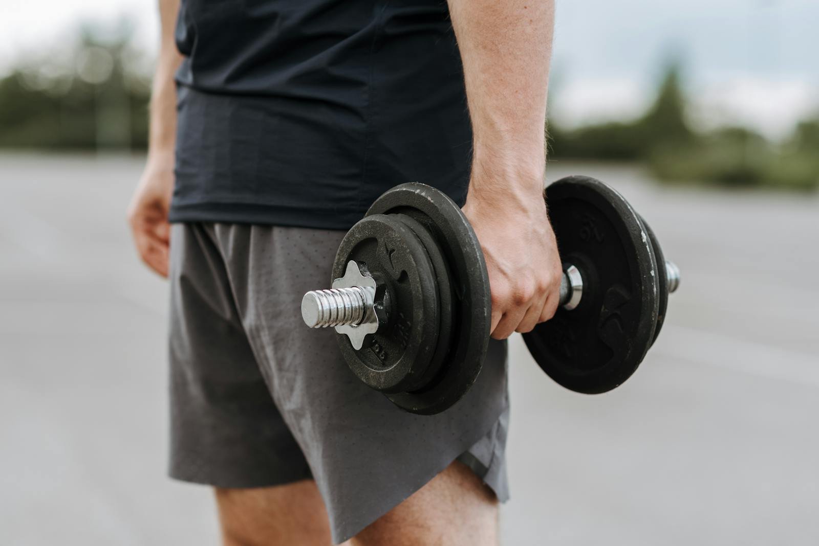 Suitcase Carry Exercise: Build Core Stability and Grip Strength