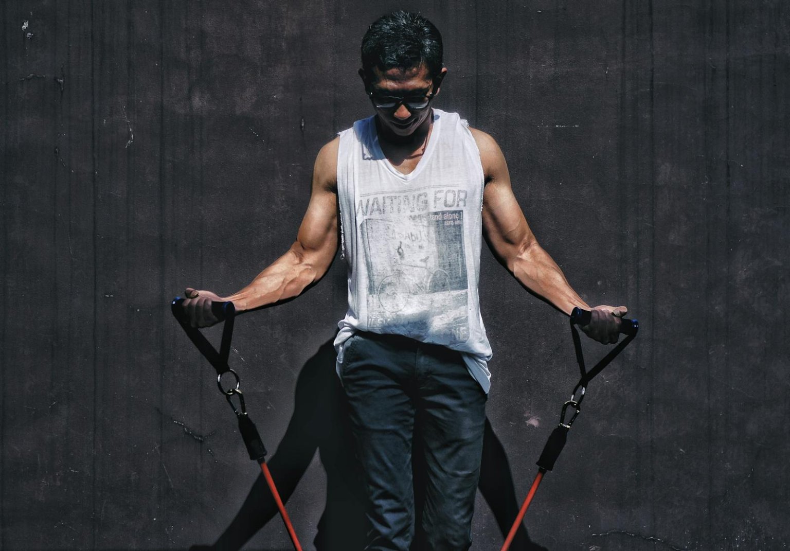 12 Best Lateral Raise Alternatives for Bigger, Stronger Shoulders