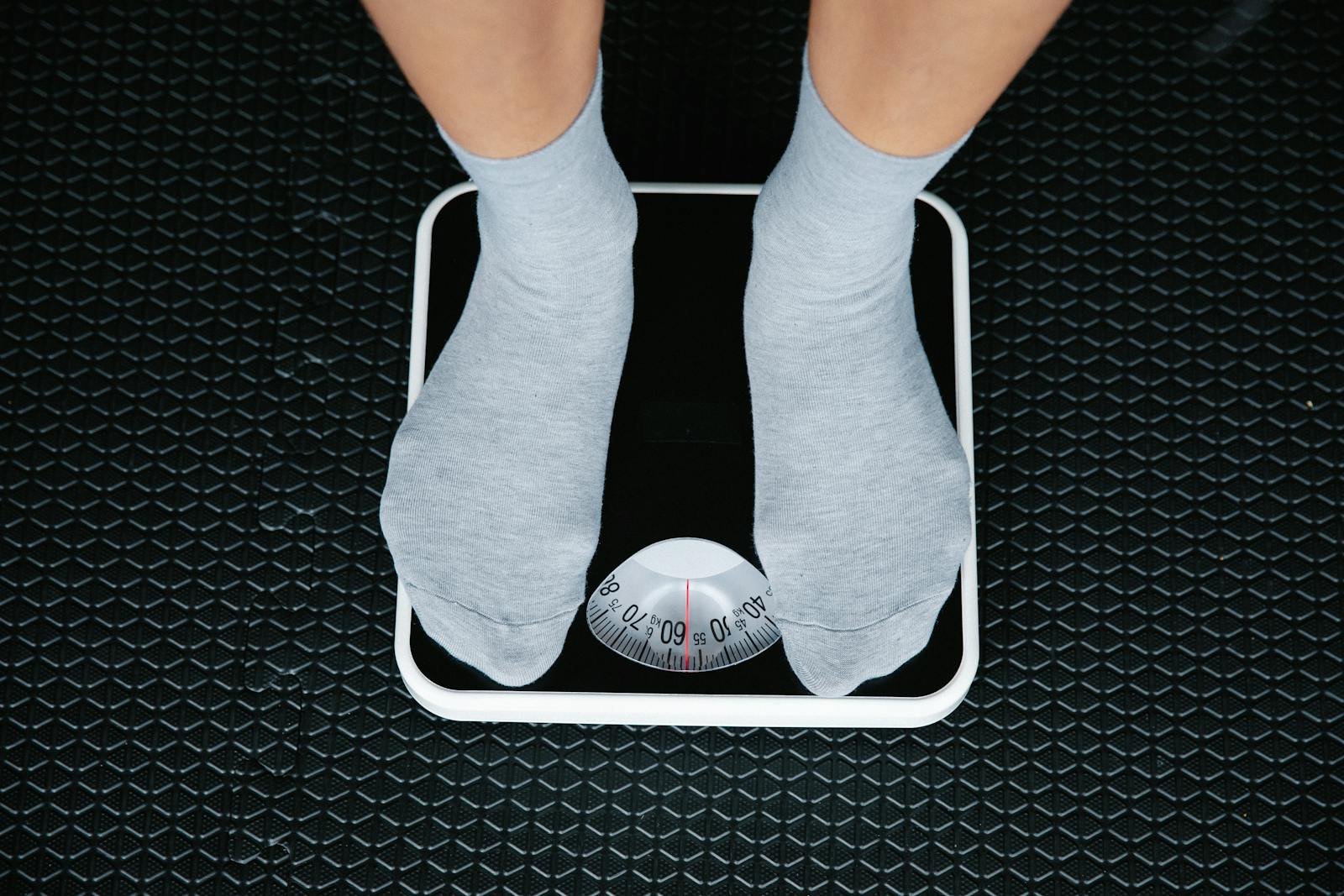 Height and Weight Chart by Age: Healthy Growth and Weight Ranges for ...